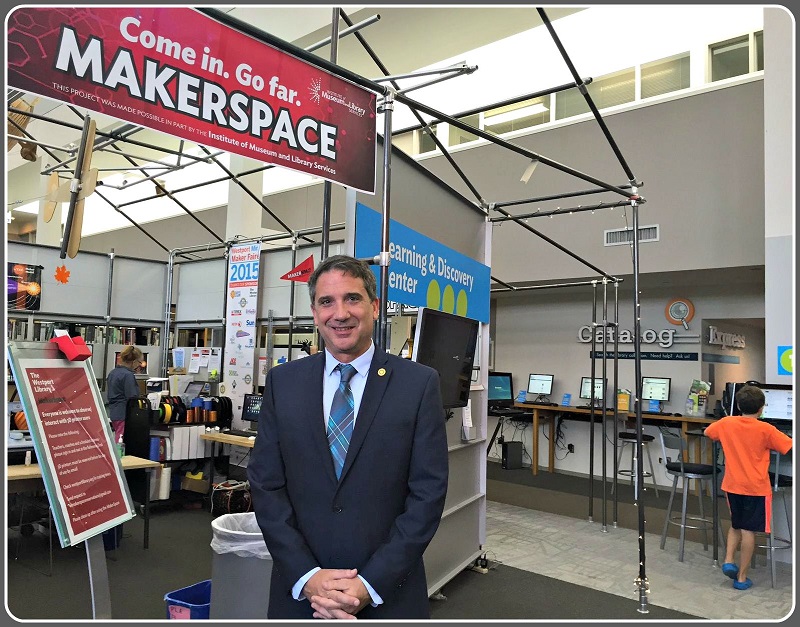 Bill Harmer: New Librarian For A New Era | 06880