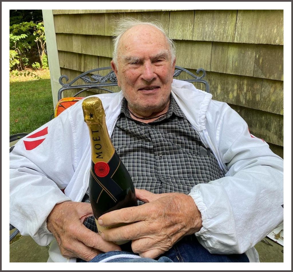 Unsung Hero #257 | 06880