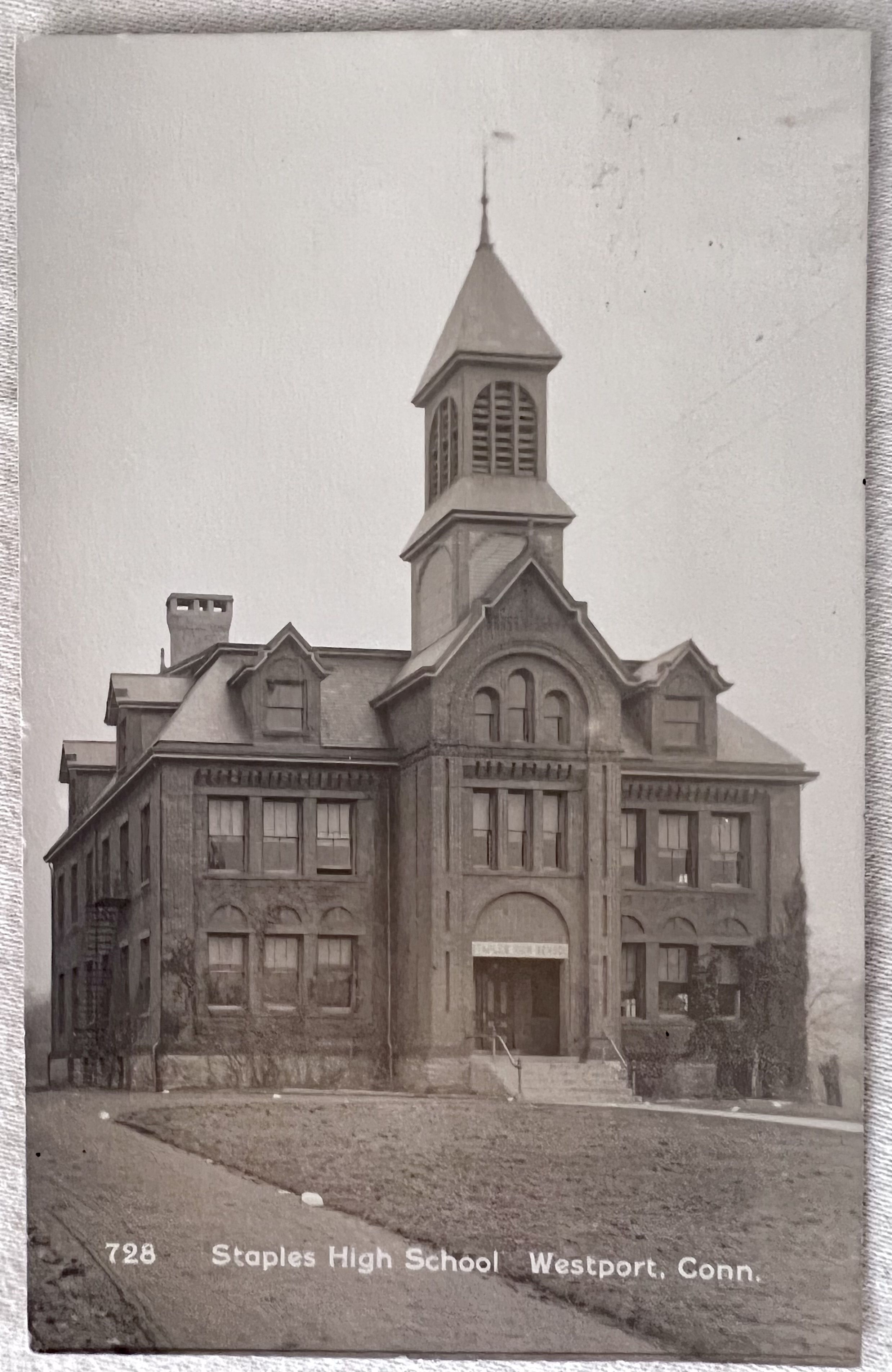 Friday Flashback – great photo of old Staples | 06880